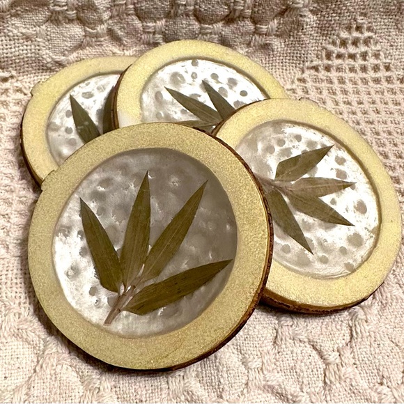Kitchen | Vintage Coasters Inlaid Leaf In Glass Set Of 4 | Poshmark